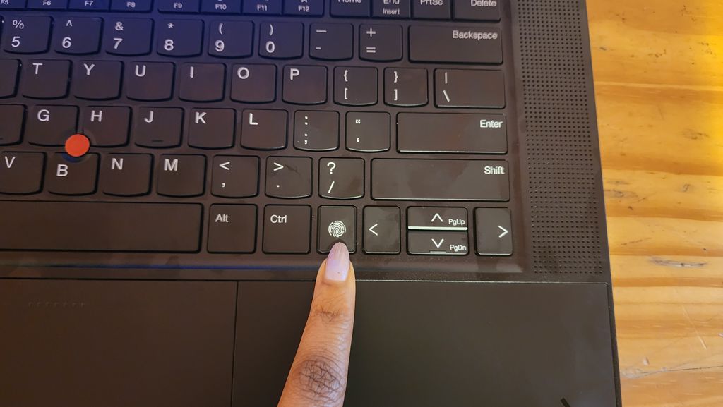 Lenovo ThinkPad Z16 review: Business laptop with 15-hour battery life ...