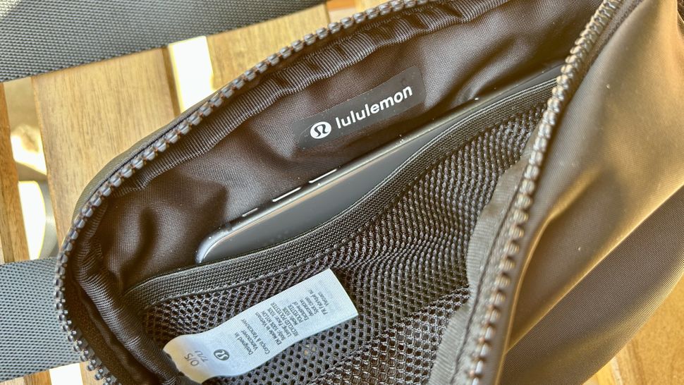 I got the viral Lululemon belt bag — and here’s how it lives up to the ...