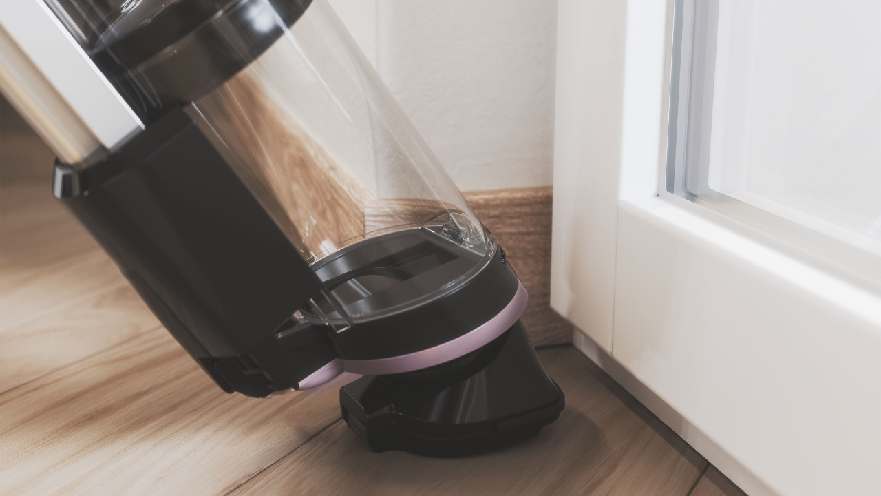 Hoover's new upright vacuum will clean even the tightest corners of ...