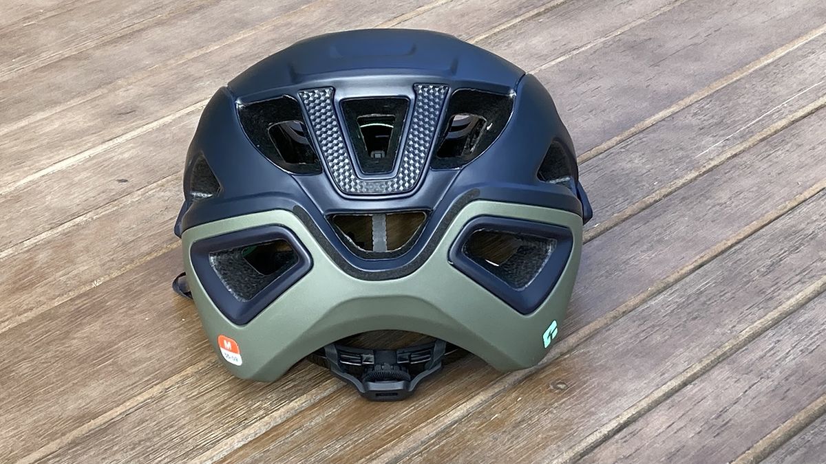 Lazer Jackal KinetiCore helmet review | Bike Perfect