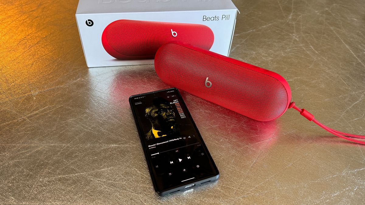 Beats Pill review: The musical multivitamin that cures audio ailments ...