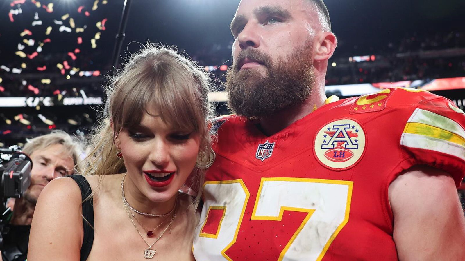 Taylor Swift's Super Bowl Look Included About $10K Worth of Custom Travis Kelce Accessories ...