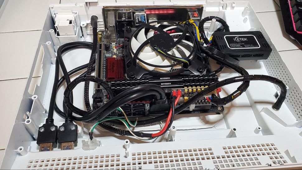 Mod Spotlight: Turning an Old PS3 Into an RGB-Adorned Ryzen Rig | Tom's ...