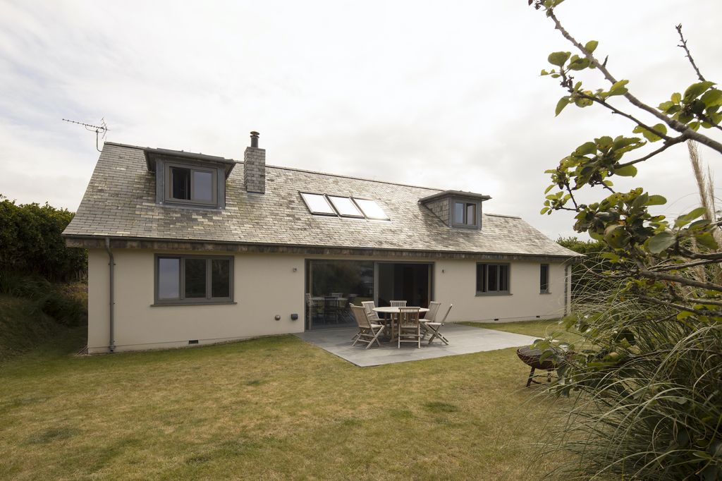 Dormer Bungalow Ideas: How to Maximise Space and Value | Homebuilding