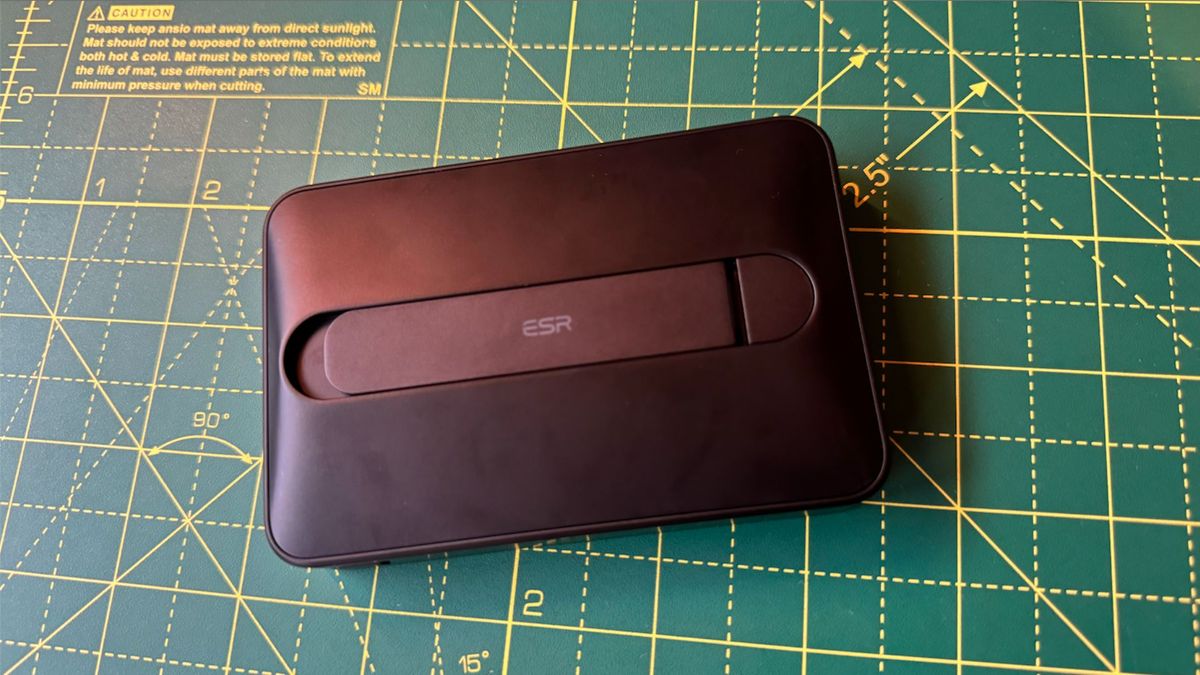 ESR HaloLock Kickstand Wireless Power Bank review: Portable iPhone ...