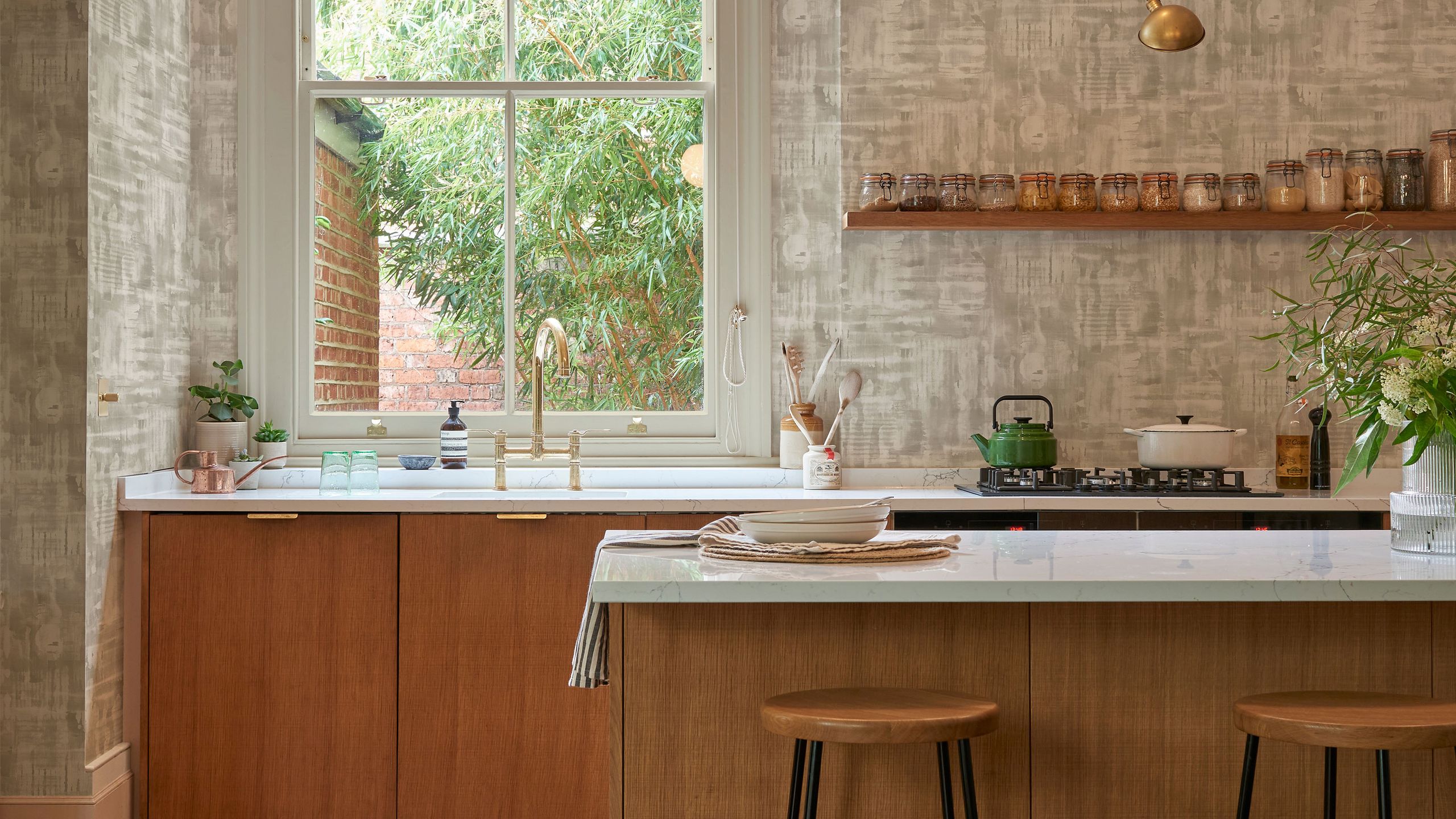 8 tips for an eco-friendly kitchen remodel, according to pros | Homes ...