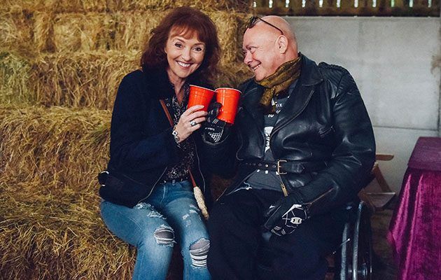 Pitching In – BBC1 | What to Watch