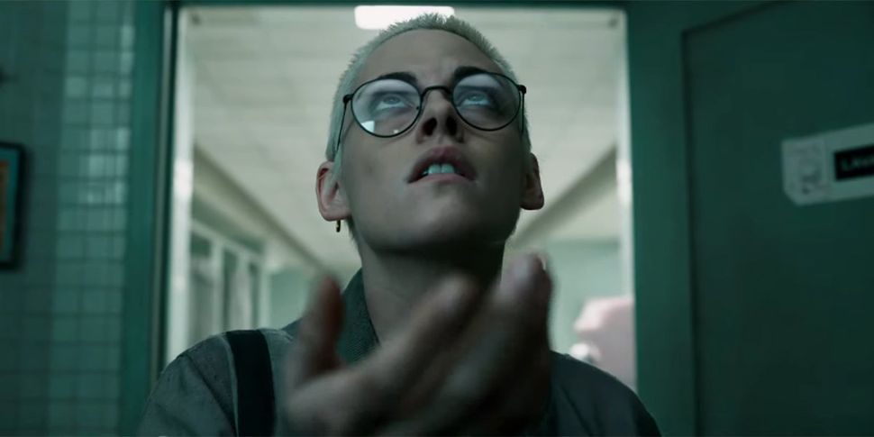 Underwater Trailer: Kristen Stewart Shaved Her Head For New Deep Sea ...