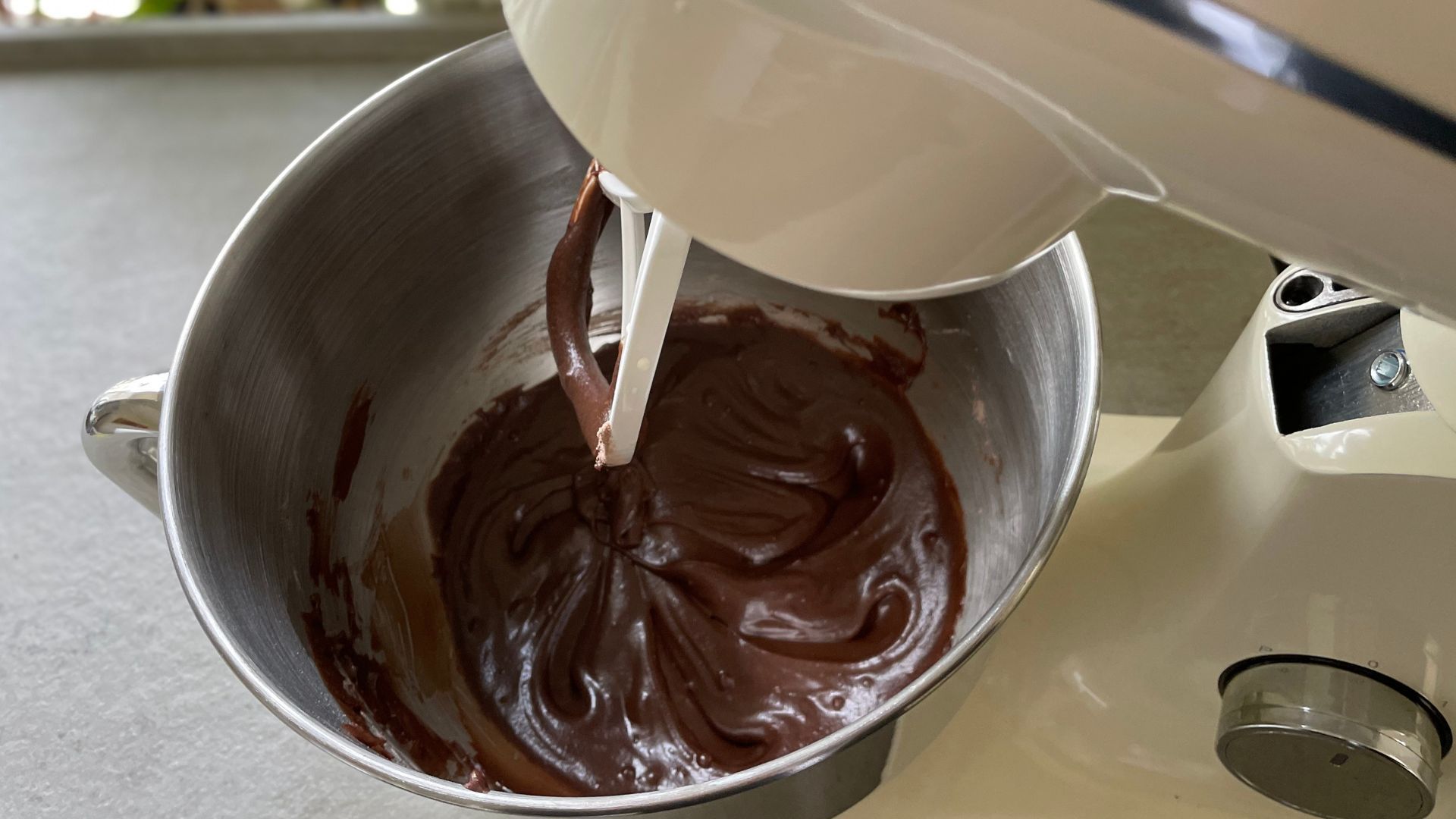 ProCook Stand Mixer review: style and substance mixed perfectly | Woman ...