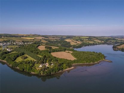 Exquisitely private waterfront property in South Devon with a guest ...