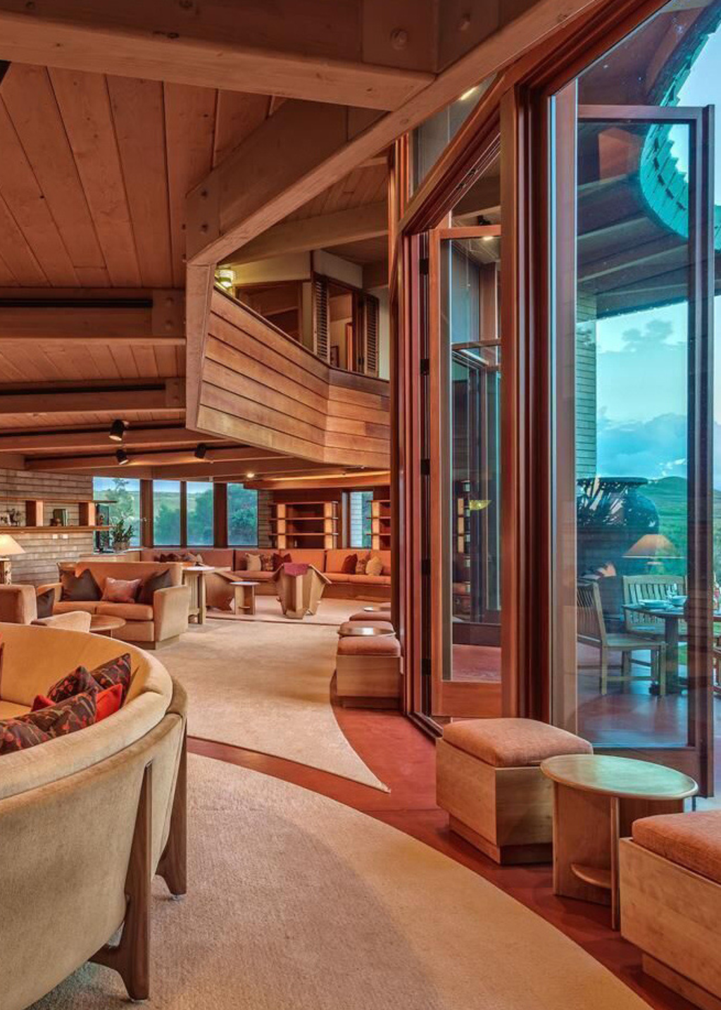 What Is Compression and Release Architecture? | Livingetc