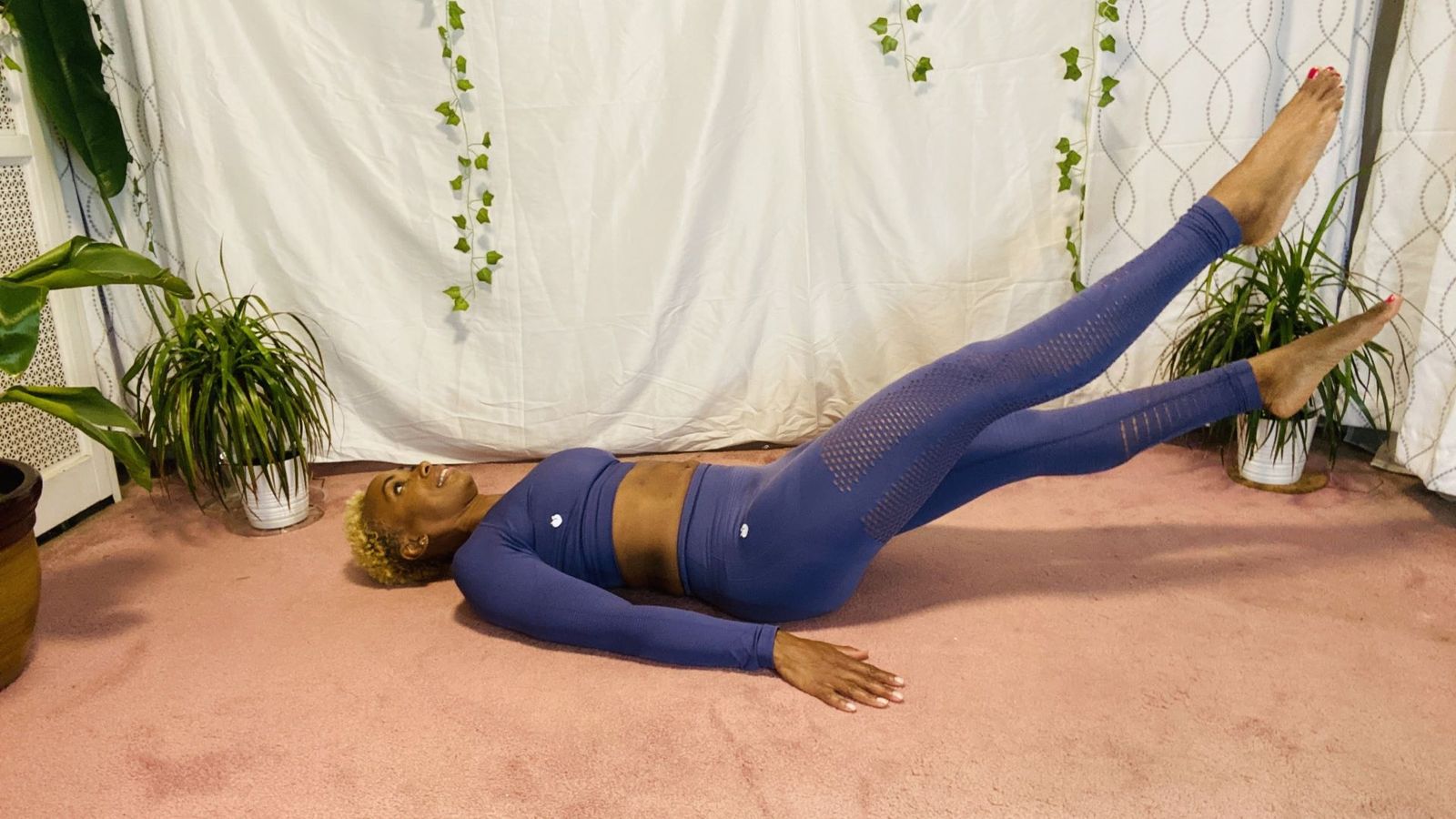 A trainer recommends doing these five deep core exercises to improve ...