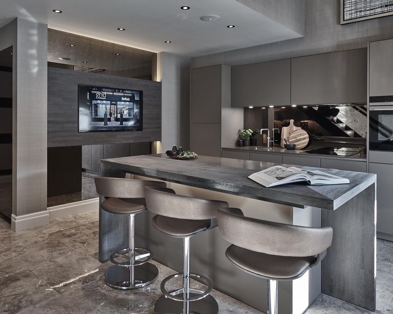 Kitchen TV ideas - how to include a television stylishly | Livingetc