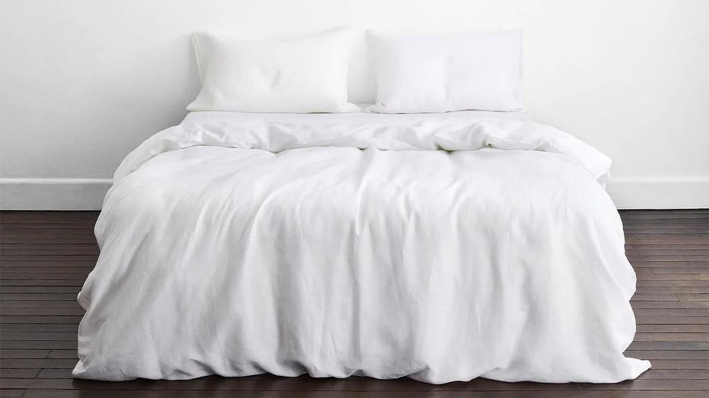 How Often Should You Wash Your Bed Sheets Experts Advise How Often Should You Wash Your Bed Sheets Experts Advise
