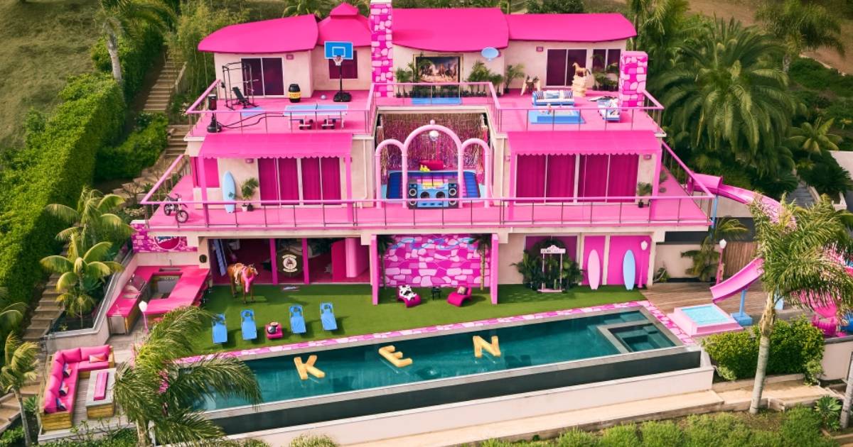 You can now book an actual Barbie mansion on Airbnb and it is ...