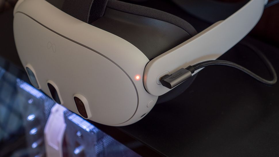 Meta Quest 3: Specs, 3 vs. 3S, & everything you need to know | Android ...