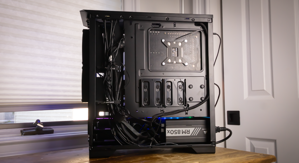 Phanteks Eclipse G360A Review: Affordable Airflow and RGB | Tom's Hardware