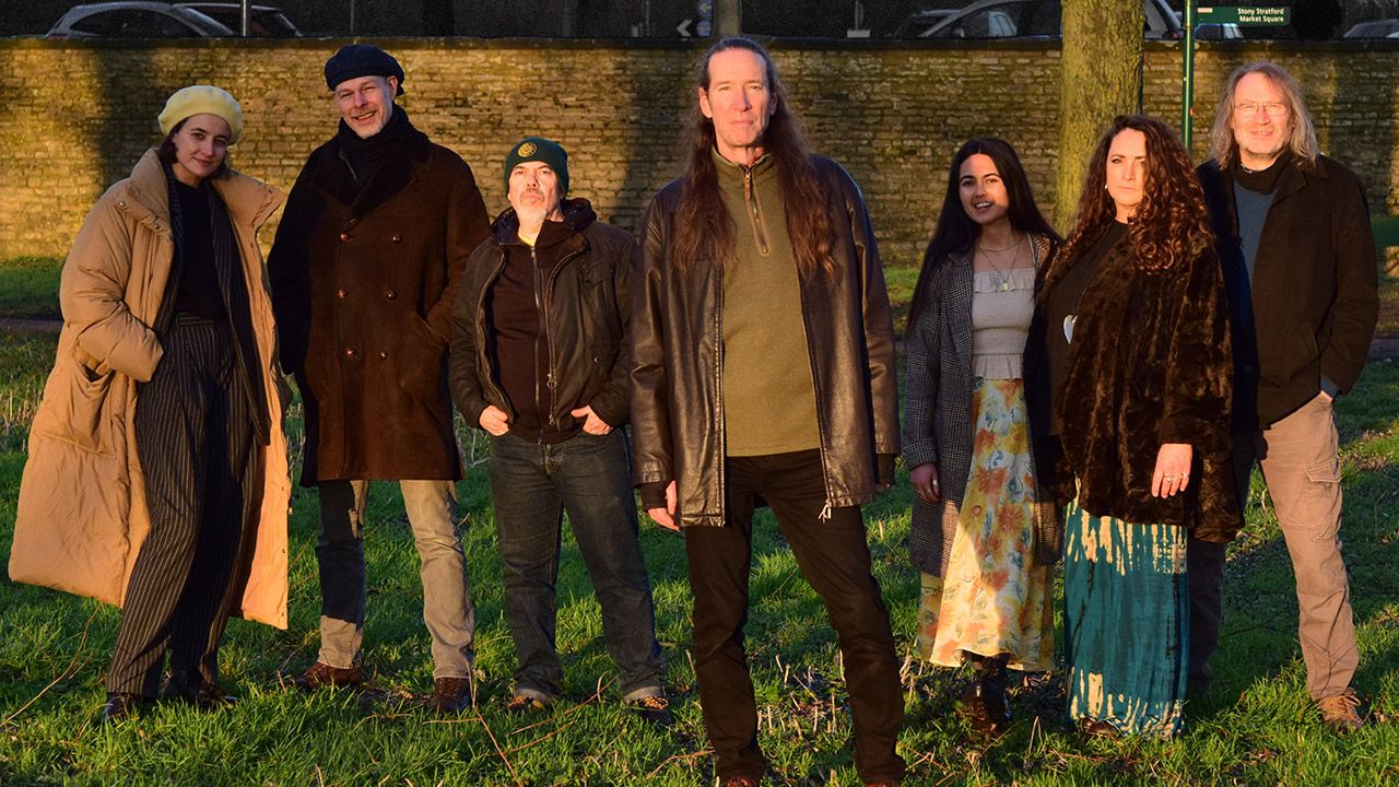 Solstice announce short tour with Italian proggers La Maschera Di Cera ...