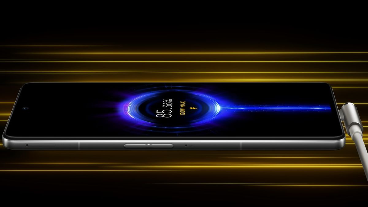 POCO F4 GT flagship phone has built-in cooling system for gamers ...