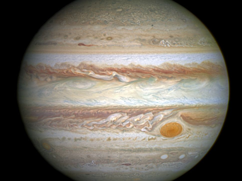 Jupiter's Great Red Spot: Photos of the Solar System's Biggest Storm ...