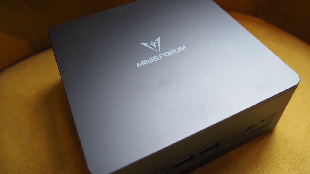 Minisforum UM760 Slim review: cutting out the cruft | Creative Bloq