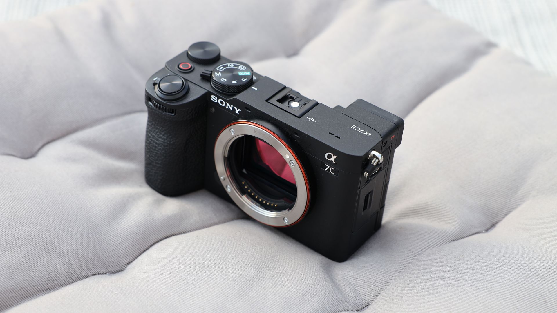 After nearly two years, this compact mirrorless camera finally has its ...