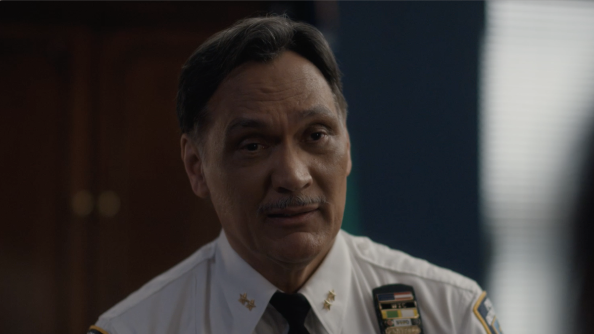 East New York: Watch Jimmy Smits' Suarez Get Some Complicated Family ...