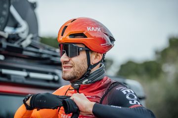 POC's leaked new helmet confirms it: ears are the next target for aero ...