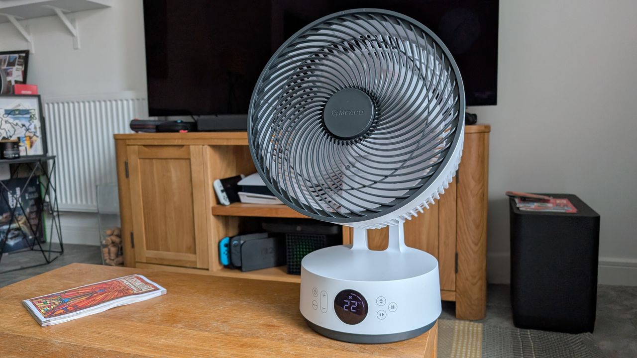 A super-quiet fan has saved me working from home in this heatwave | T3