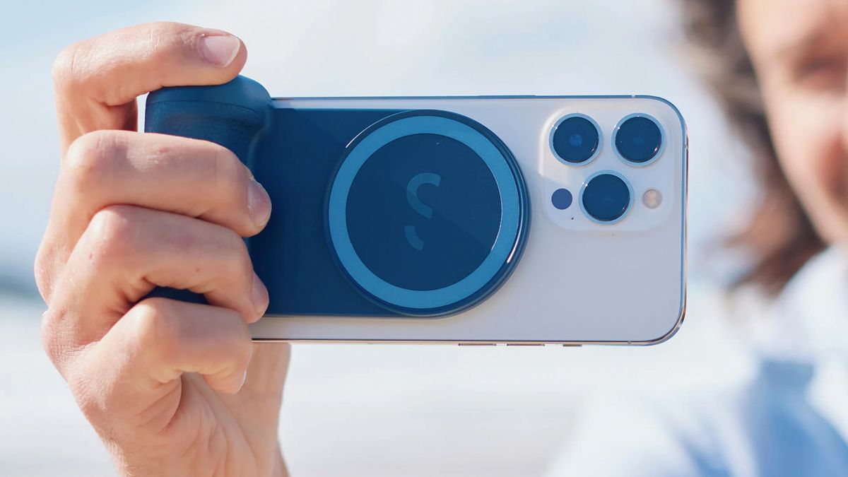 8 iPhone camera accessories that will enhance your photos and videos ...