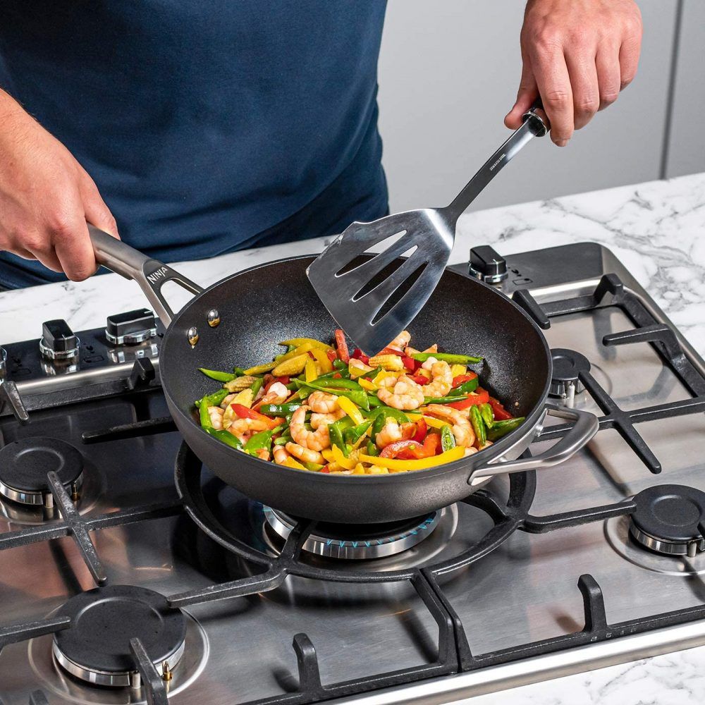 Best wok: the top 9 for speedy meals and stir-fries | Ideal Home