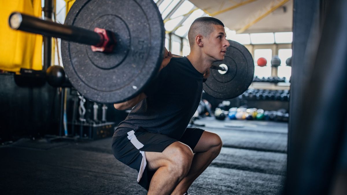 Fat-Loss Leg Workout To Burn Fat And Build Muscle In Just Four Moves ...