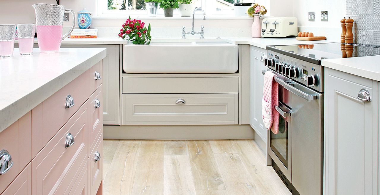 How to make a kitchen look expensive on a budget – 10 tricks | Woman & Home