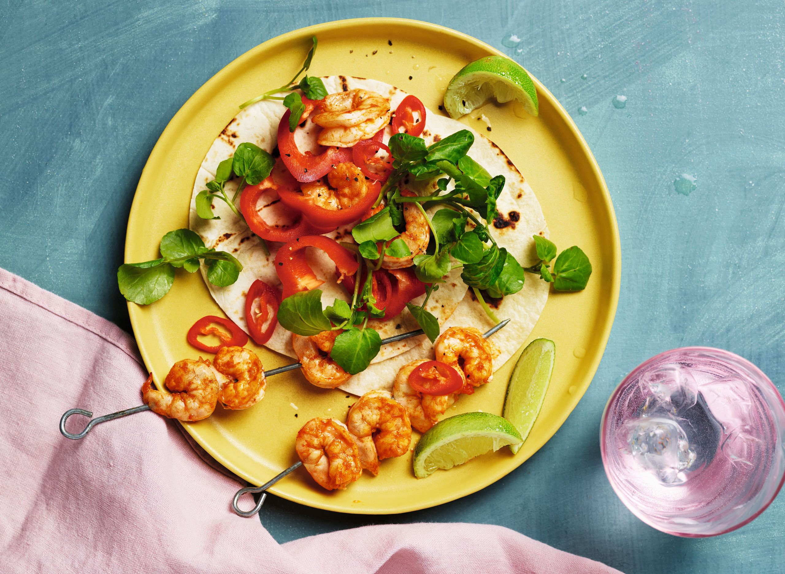 Air fryer prawn skewers | GoodtoKnow