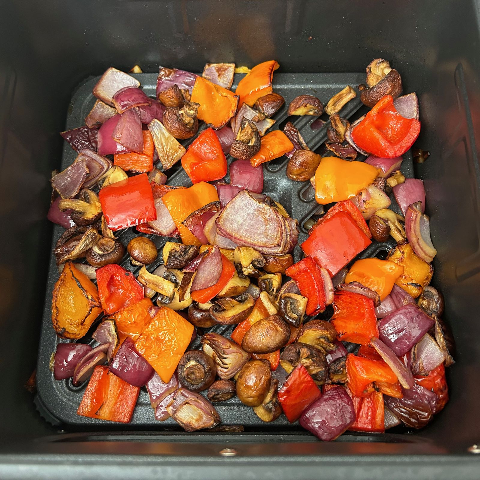 Daewoo 11L Space Saving Split Drawer air fryer review | Ideal Home