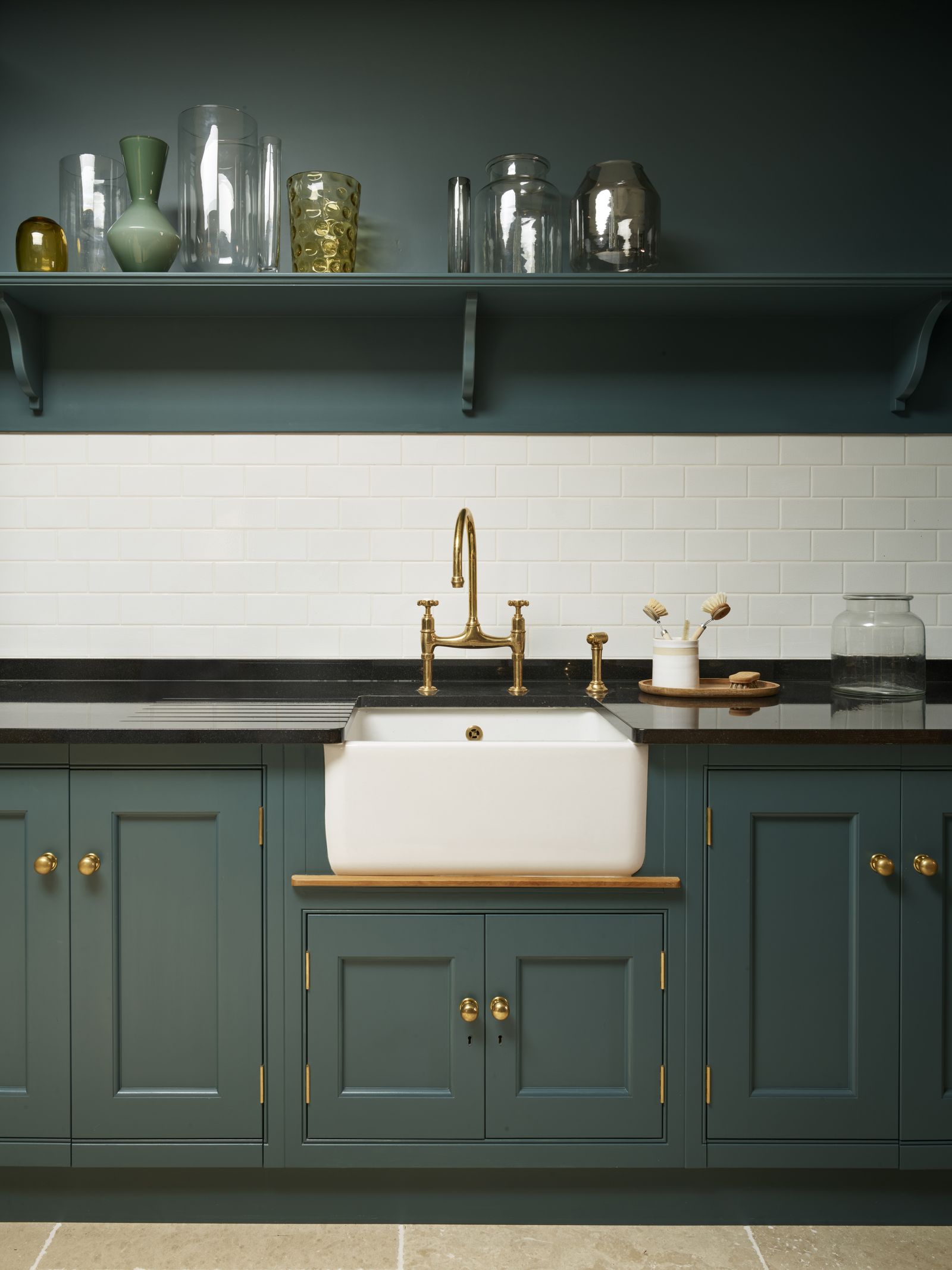 Utility room shelving ideas: 11 ways to arrange in style | Homes and ...