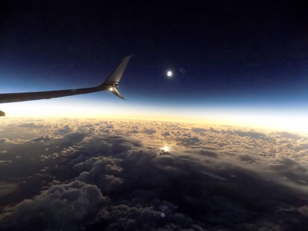 'Tornado of Darkness': We Saw the Total Solar Eclipse from a Plane ...