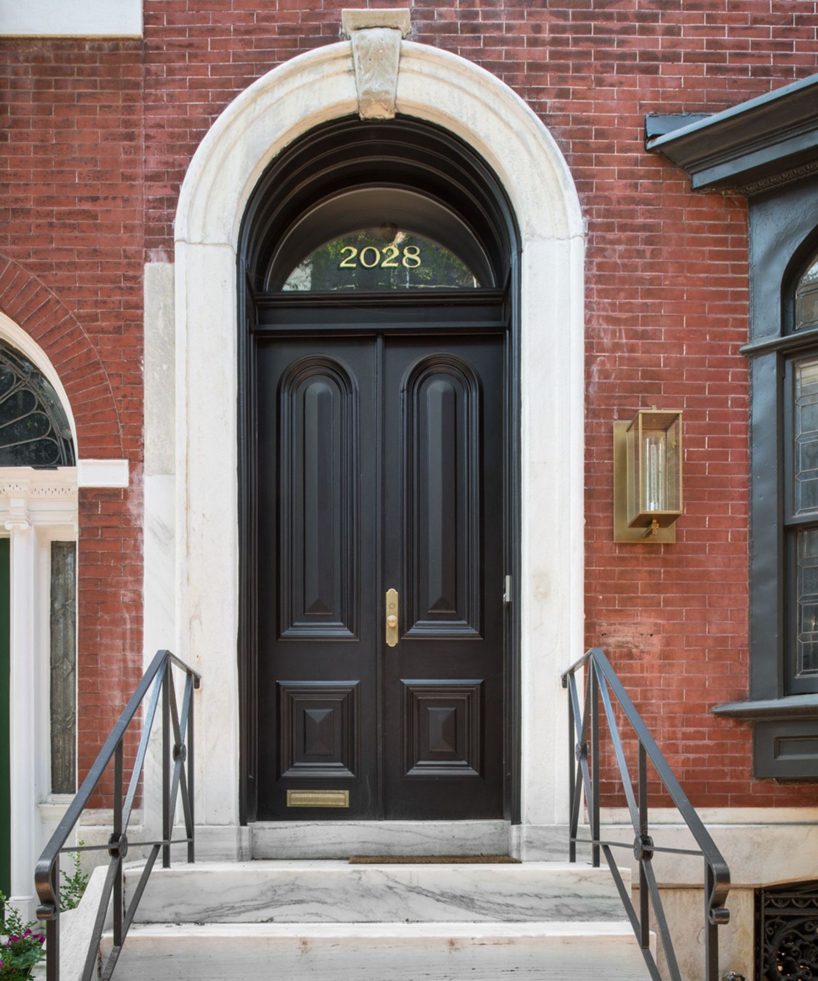 How to choose a house exterior color scheme with expert tips | Homes ...