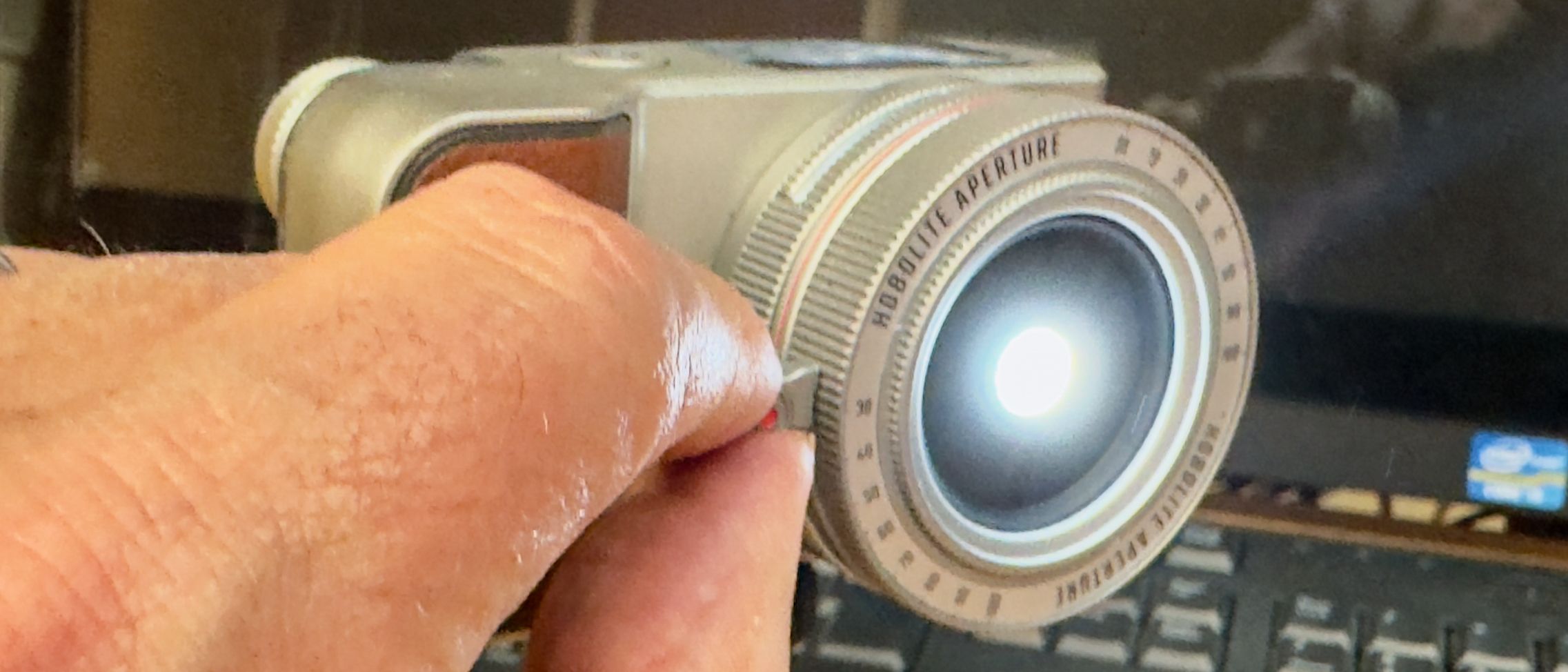 Hobolite Iris review: the Creator Kit is complete lighting system made ...