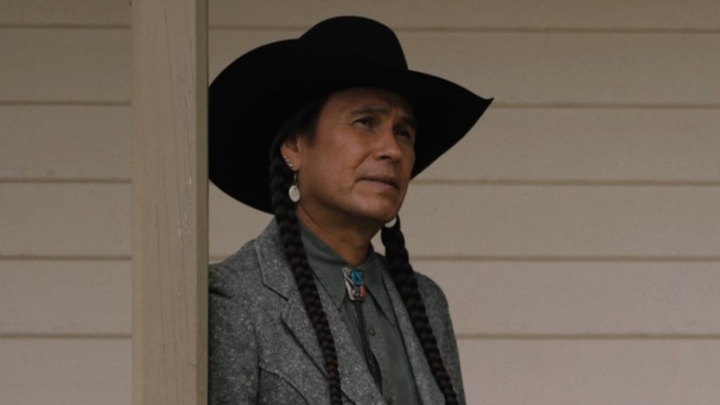 Yellowstone Star Mo Brings Plenty Talks Importance Of Serving As ...