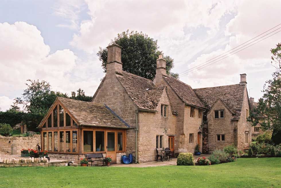 How to Delist a Listed Building: The Process, Cost and More | Homebuilding