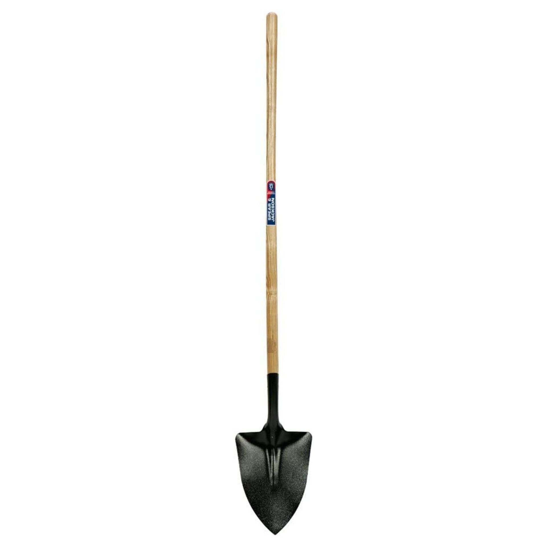 Spade vs shovel – key differences to know before you buy | Ideal Home