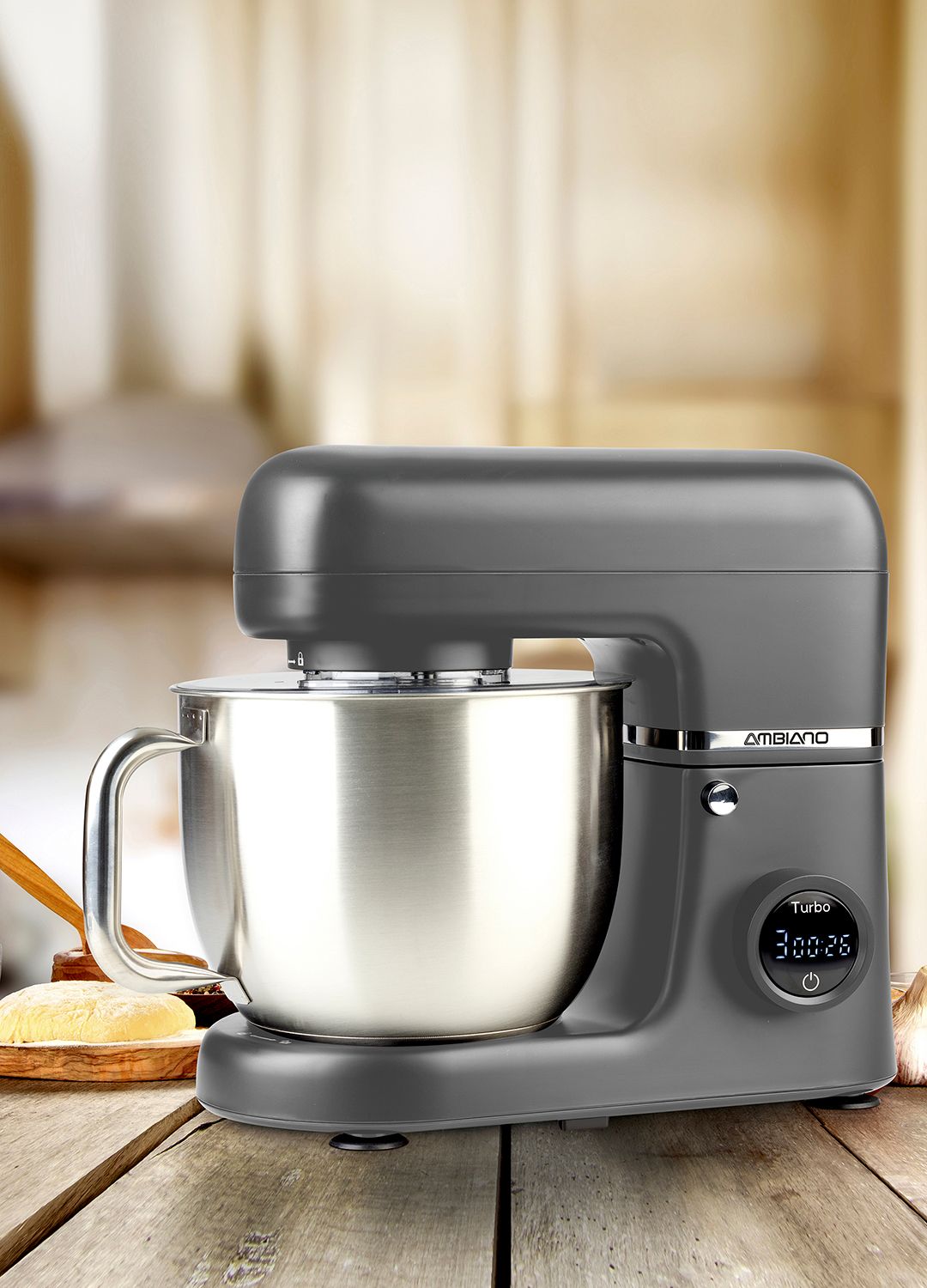 Aldi's popular stand mixer returns to stores for under £40 | Woman & Home