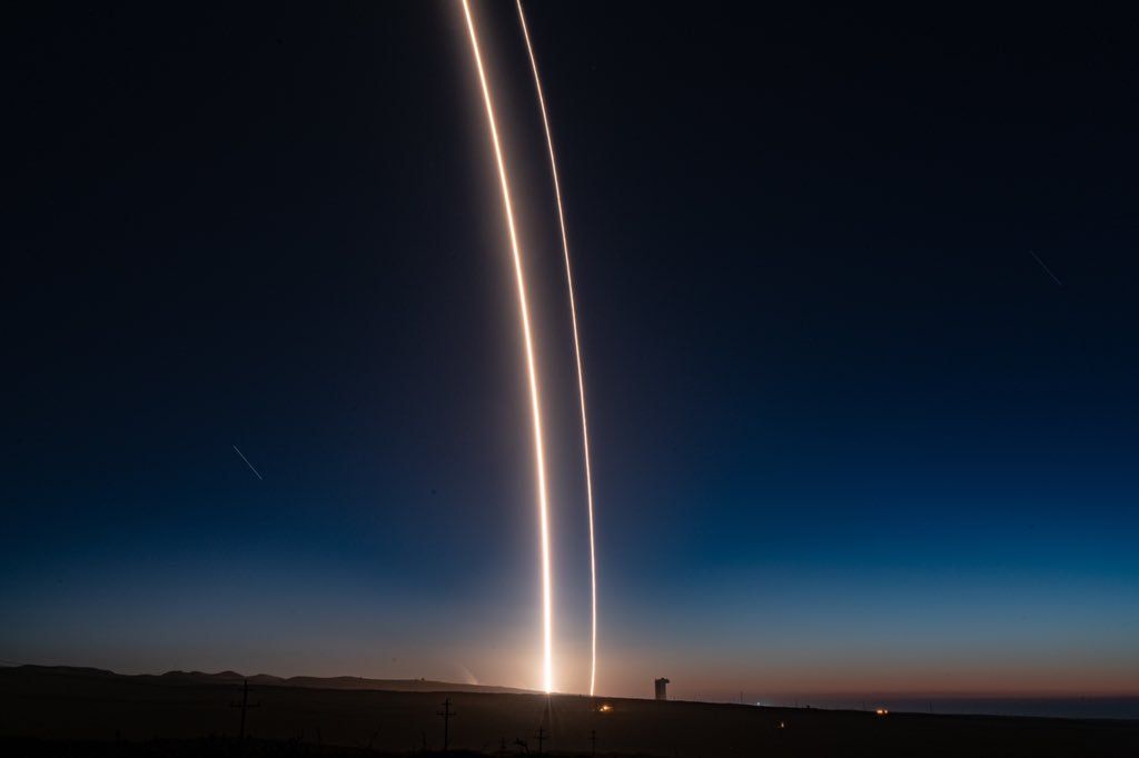 SpaceX Aces First-Ever Rocket Landing in California After Spectacular ...
