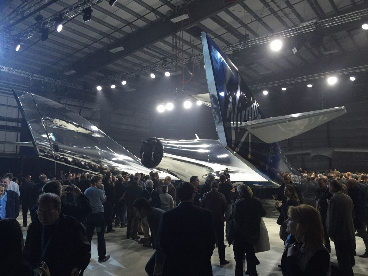 Virgin Galactic's VSS Unity Rolls Out (A SpaceShipTwo Photo Gallery ...