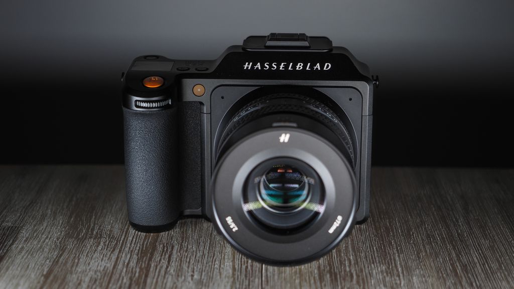 Which Hasselblad camera is right for you: X2D 100C vs 907X & 100C ...