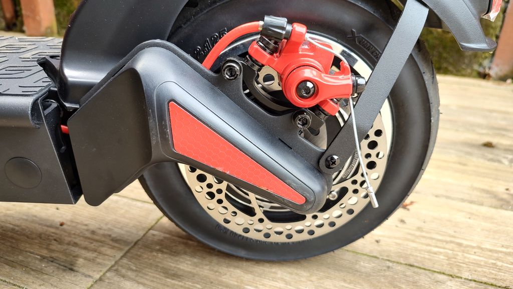 Sharp KS4 e-scooter review: Bye-bye, range anxiety! | T3