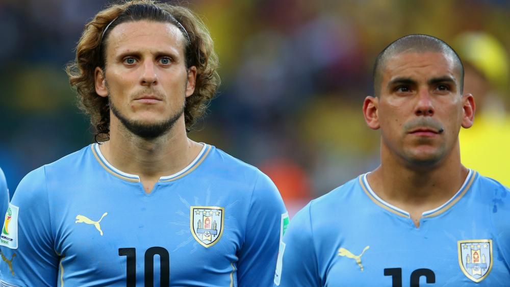 Maxi Pereira 'privileged' to make Uruguayan history | FourFourTwo