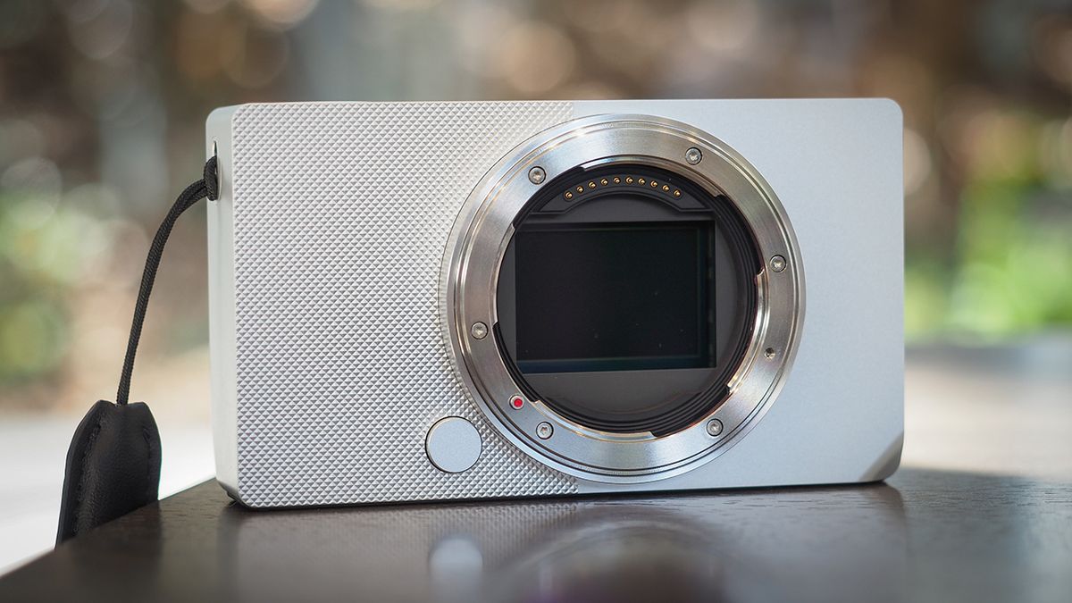 BREAKING: Sigma BF camera announced with 230GB internal memory and single-finger operation ...