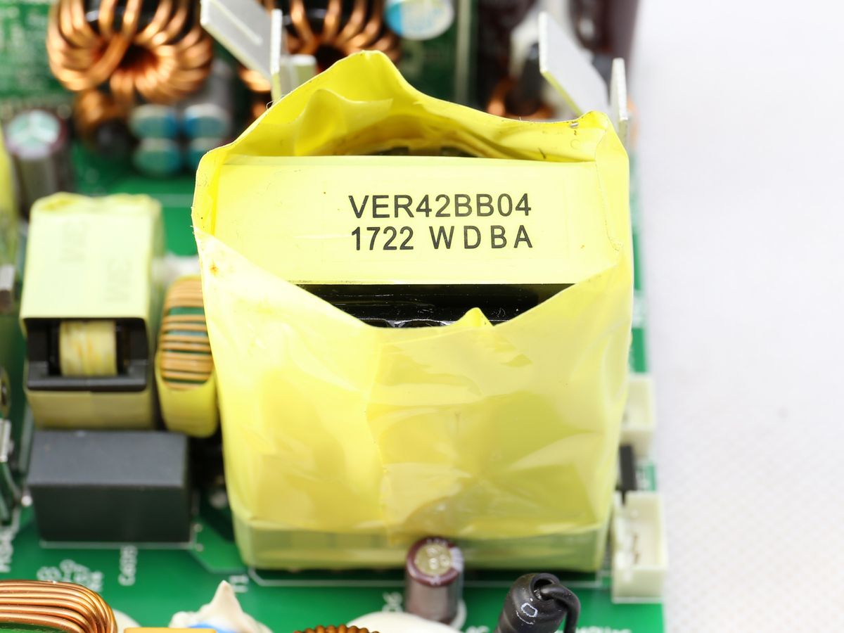 Seasonic SSR-650PX Teardown